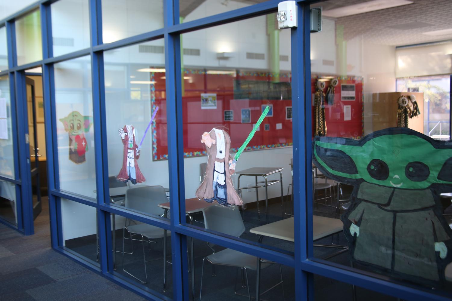 Photo Essay: Homecoming Decorations – The Evergreen Online