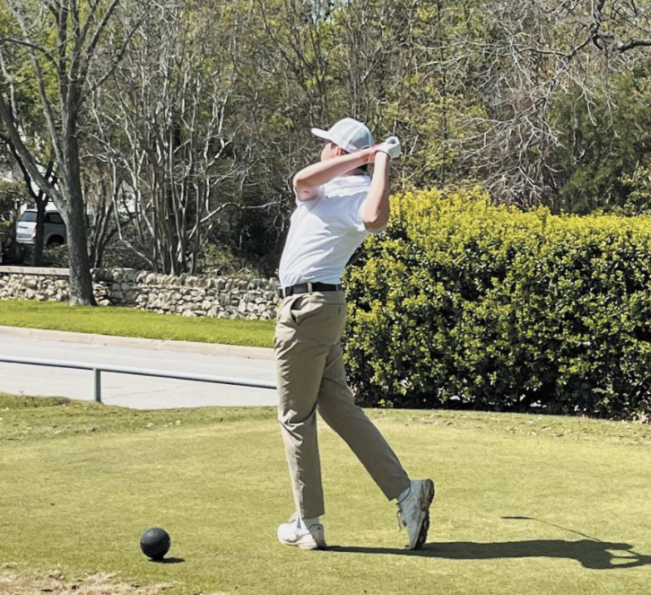 Senior Profile: Henry Zhong Swings to Victory – The Evergreen Online